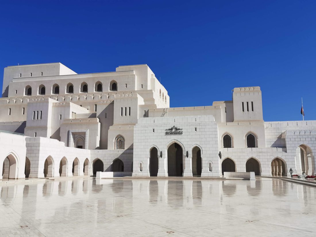 OMANO SULTONATAS - West Orient travel